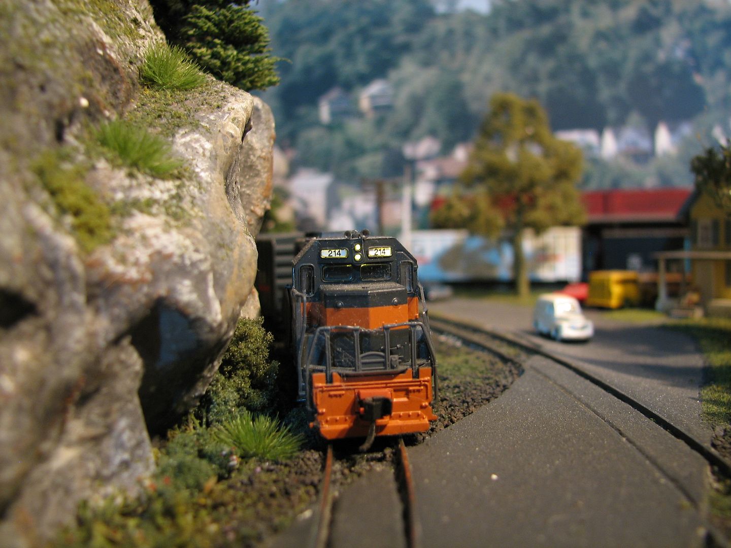 Weekend Update 3/31/13 - page 4 - N and Z Scales - TheRailwire